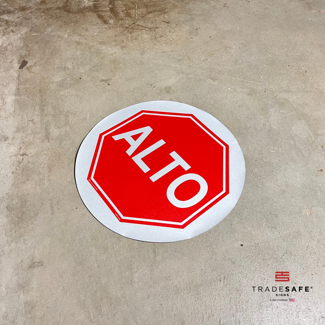 Spanish Floor Stop Signs - Anti-Slip Floor Stickers | TRADESAFE